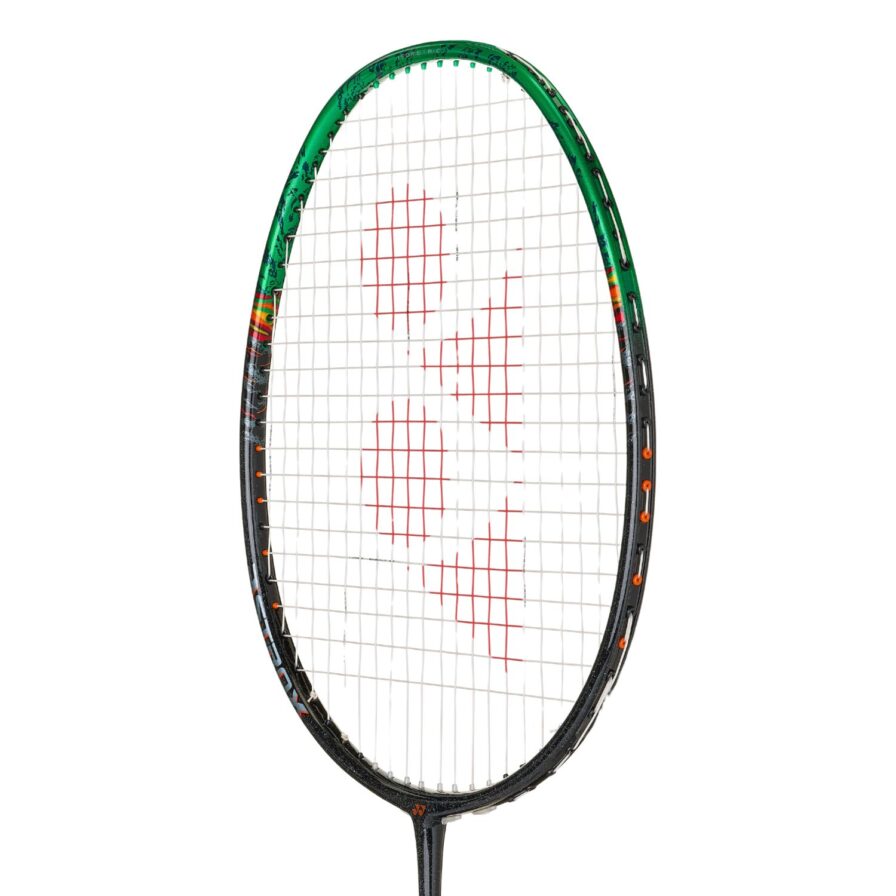 Yonex | Large gamme d'équipements de badminton